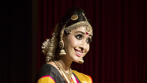 COVID-19 Impact: Mollywood Actress Utthara Unni Postpones Wedding ...