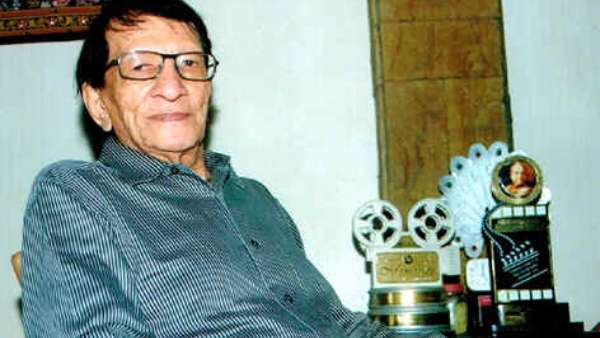 Lyricist Yogesh Gaur Passes Away At 77 - Filmibeat
