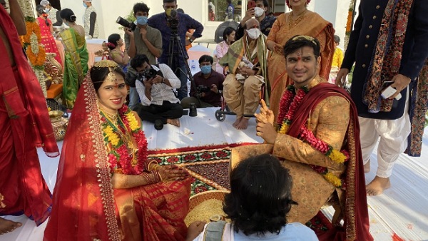 Actor Nikhil Siddharth Gets Hitched To Pallavi Varma! Here Are The ...