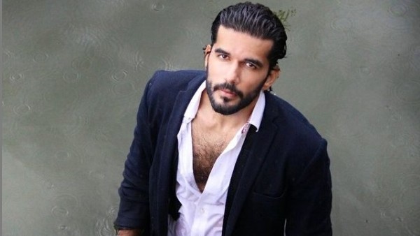 Taher Shabbir: Age, Photos, Family, Biography, Movies, Wiki & Latest ...