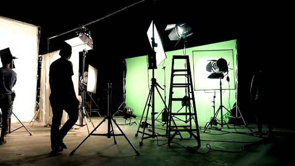 TV Serial Makers Shooting Outside Homes Violating COVID Norms ...