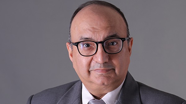 Viveck Vaswani| I Told Juhi Chawla That Shah Rukh Khan Was Better ...