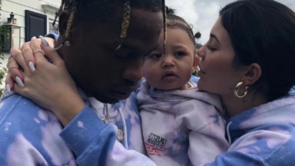 Kylie Jenner Welcomes Second Child With Travis Scott, Shares Adorable ...