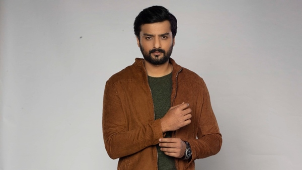 Vikrant Rona’s Song Hey Fakira Out Now! Introduces Nirup Bhandari’s Character Sanju Gambhira In ...