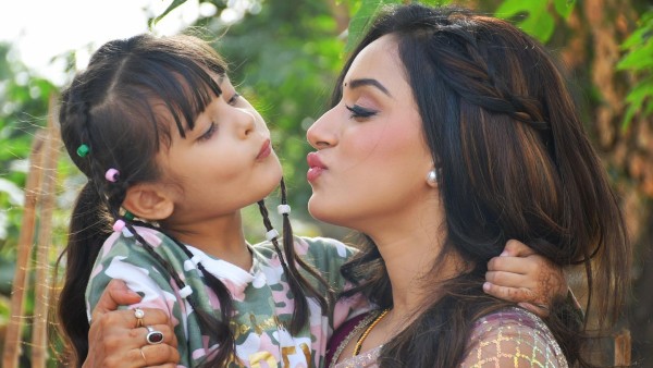 Happy Children’s Day 2022: Ghum Hai Kisikey Pyaar Meiin Aria Sakaria Savi Anupamaa TV Child ...