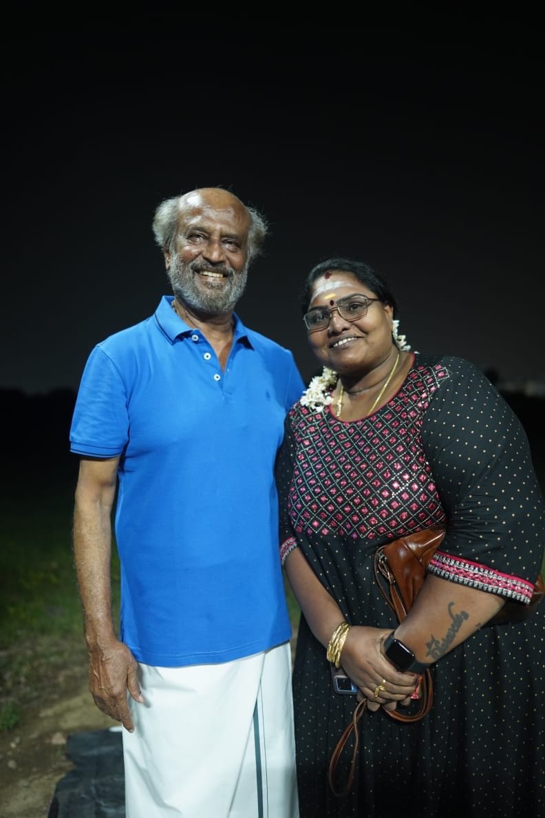 Robo Shankar Met Superstar Rajinikanth With Family On His Wedding ...