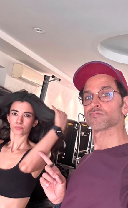 Saba Azad Thanks Hrithik Roshan For Making Her Birthday Special; Share ...