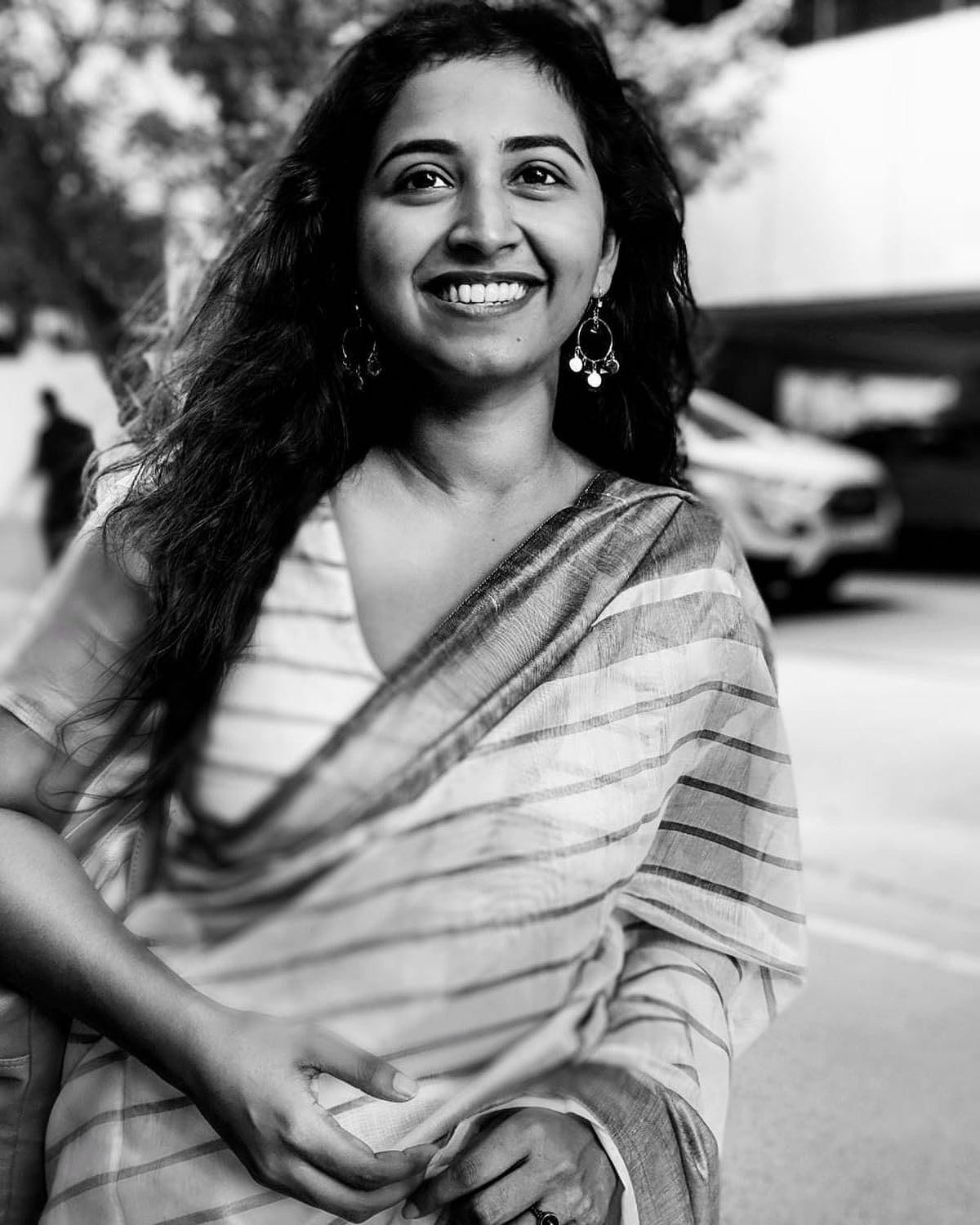 RJ Ananthi Questions Love Today Director Pradeep Ranganathan’s Double ...