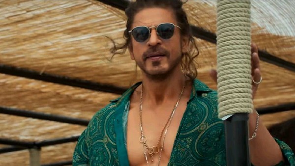 Shah Rukh Khan Pathaan Ban Muslim Outfit Controversy Deepika Padukone ...