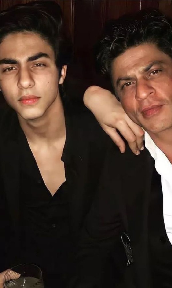 Aryan Khan Directorial Debut Shah Rukh Khan Condition To Visit On Sets - Filmibeat
