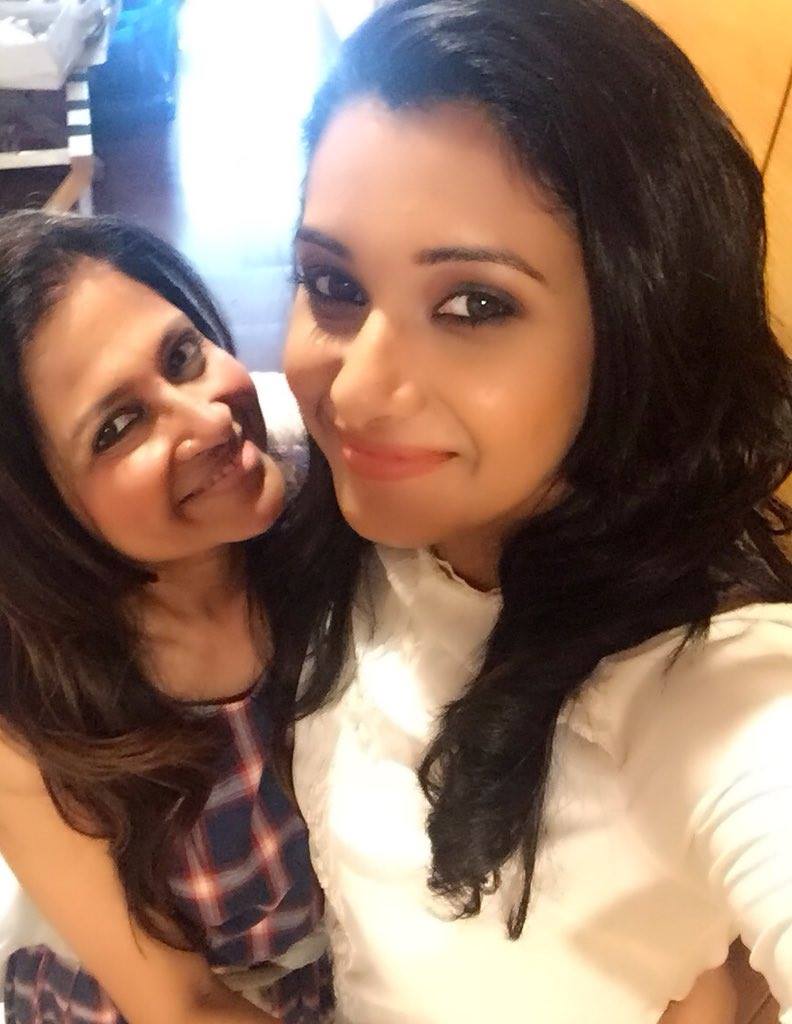 Bigg Boss Tamil 6 Finale: Kamal Haasan's Costume Designed With Paint ...