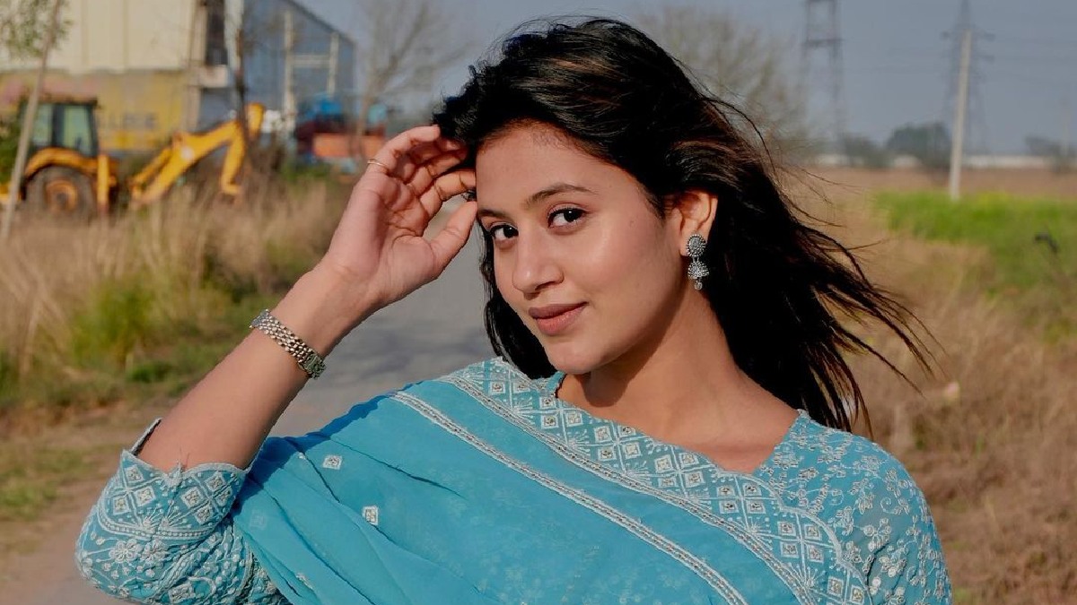 Anjali Arora New Pic No Make Up Look Instagram Post - Filmibeat