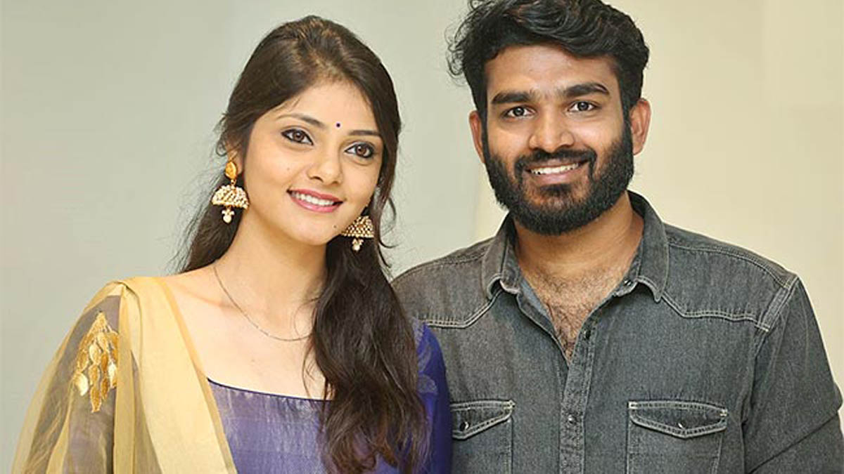 Buzz: Kiran Abbavaram In Love With Rahasya Gorak, His 'Raja Vaaru Rani ...