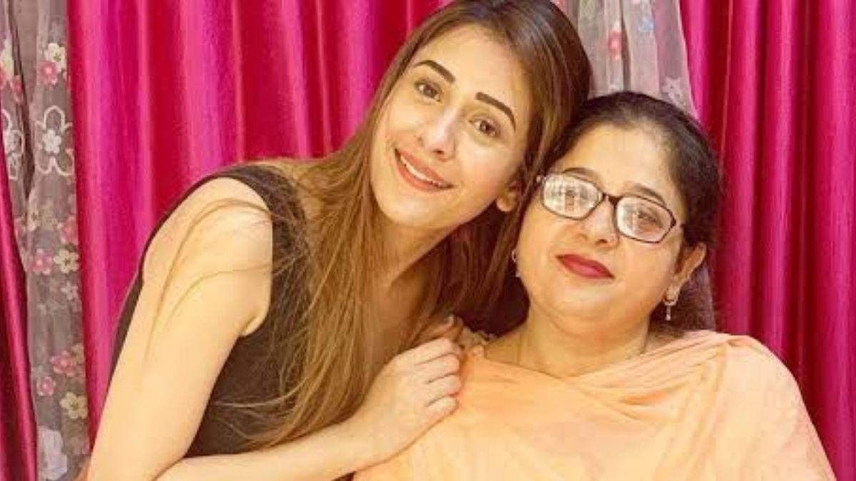 Mother's Day 2023 Special: Woh Toh Hai Albela Hiba Nawab Shares Message ...