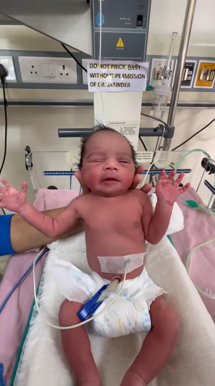 Armaan Malik Payal Malik Twins First Pics Revealed Ayan Tuba Face ...