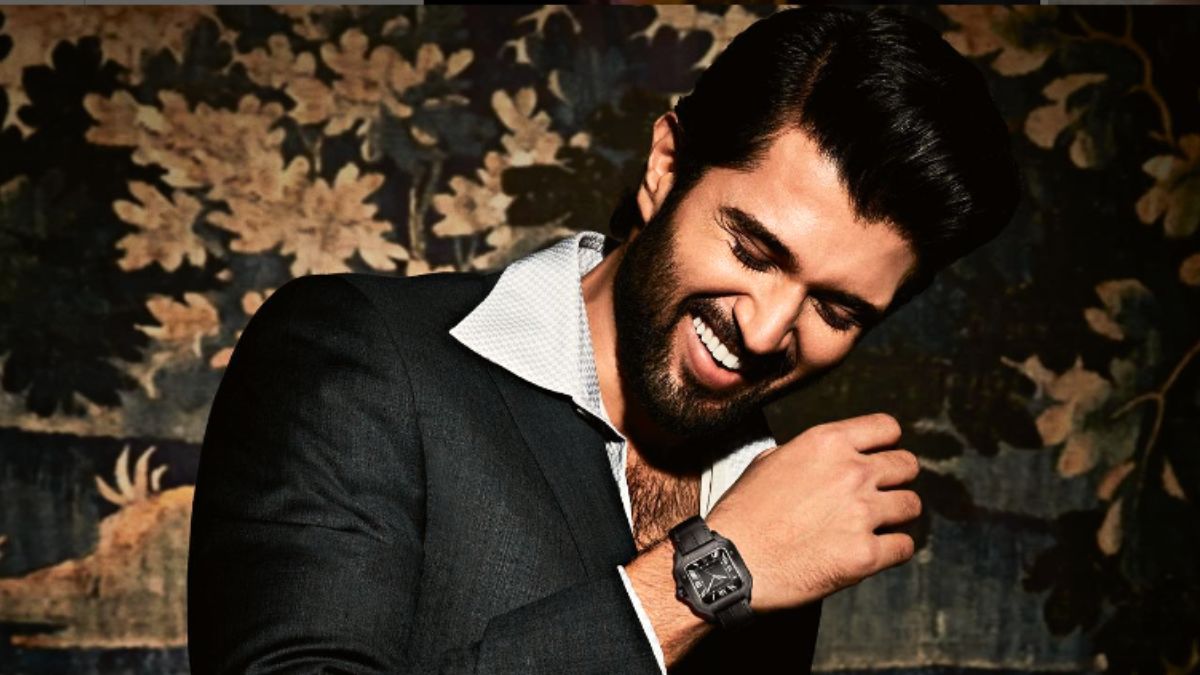 Fans shower love on Vijay Deverakonda's smiling pictures! Calls it ...