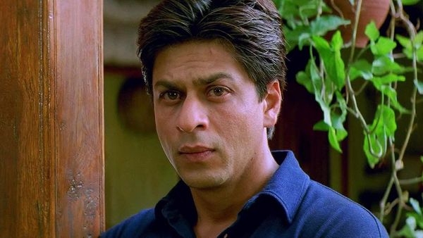 Swades: A Milestone In Bollywood Superstar Shah Rukh Khan Film Career ...