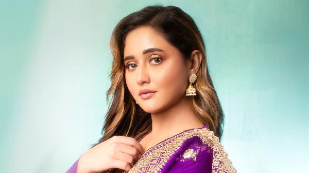 Rashami Desai shares her views on Dussehra celebrations, shares her ...