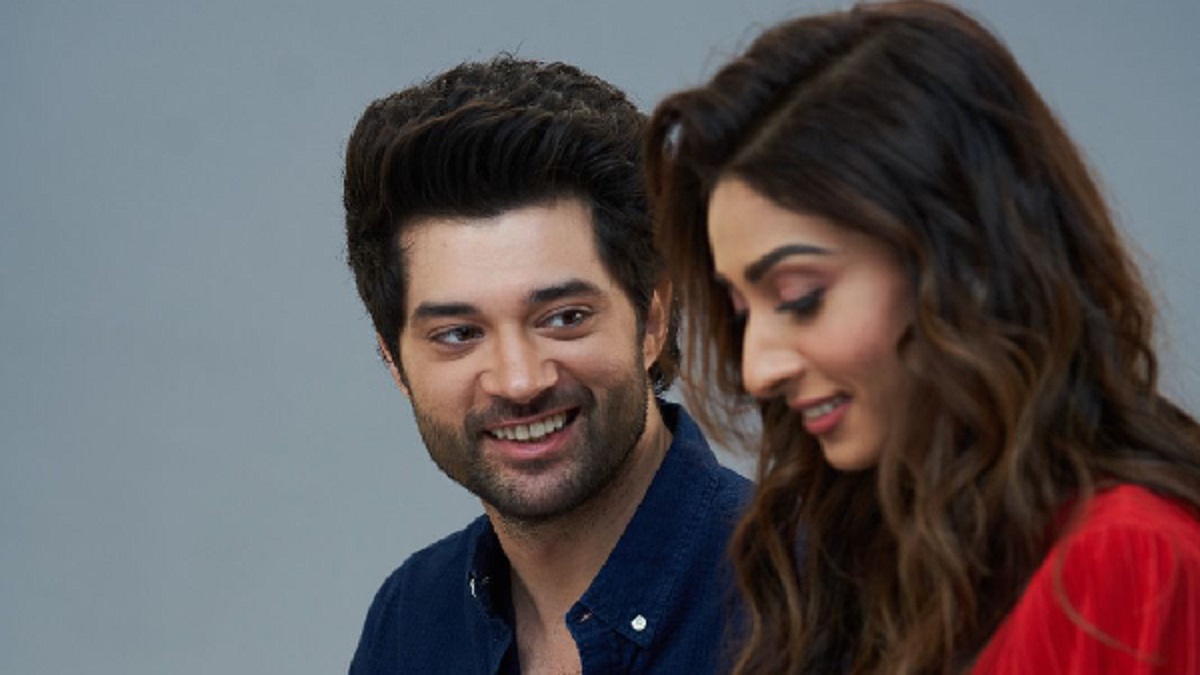 Avnish Barjatya directed Dono starring Rajveer Deol and Paloma gets a ...