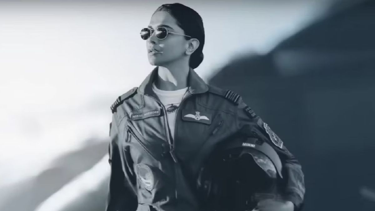 Fighter: Deepika Padukone's Spectacular Look As Squadron Leader Minal ...