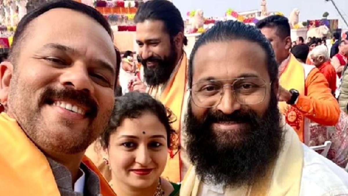 Shetty’s are here! Rohit Shetty shares a picture with Rishab Shetty ...