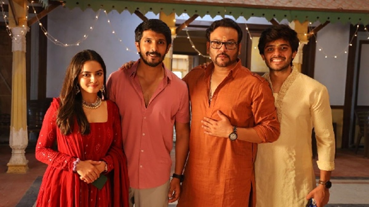 Udne Ki Asha Cast: Kanwar Dhillon, Neha Harsora Start Shoot With A Puja ...