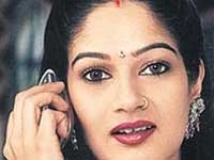 Resham Tipnis: Age, Photos, Family, Biography, Movies, Wiki & Latest ...