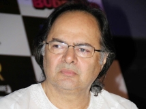 Farooq Sheikh: Age, Photos, Family, Biography, Movies, Wiki & Latest ...
