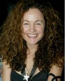 Caroline Ashley: Age, Photos, Family, Biography, Movies, Wiki & Latest ...