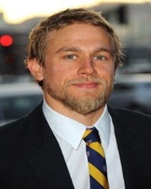 Charlie Hunnam: Age, Photos, Family, Biography, Movies, Wiki & Latest ...