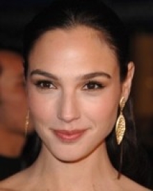 Gal Gadot: Age, Photos, Family, Biography, Movies, Wiki & Latest News ...
