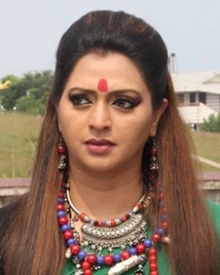 Gayatri Jayaraman: Age, Photos, Family, Biography, Movies, Wiki ...