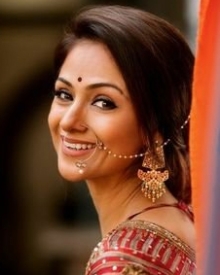 Simran Bagga (aka Simran): Age, Photos, Family, Biography, Movies, Wiki ...