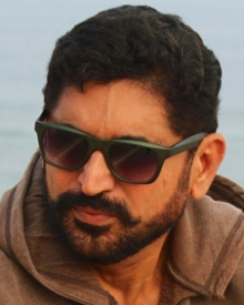 Suresh Chandra Menon (aka Suresh Menon): Age, Photos, Family, Biography ...