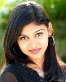 Thanusha: Age, Photos, Family, Biography, Movies, Wiki & Latest News ...