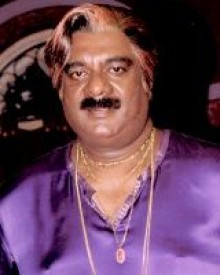 Deepak Shirke Biography, Wiki, DOB, Family, Profile, Movies, Photos ...