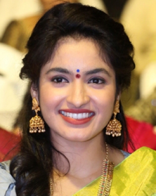 Tamil Actress Priya