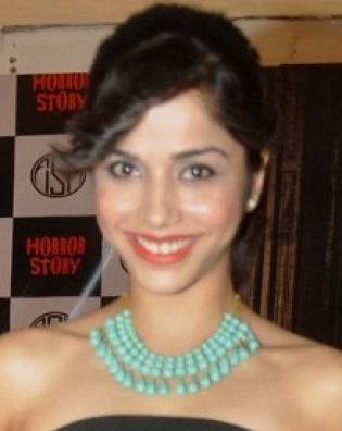 Sheetal Singh In Movie Nasha