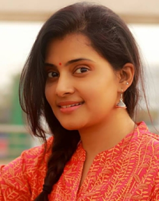 Tv Actress Shruthi Raj