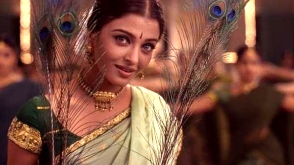 Aishwarya Rai Bachchan Tamil Movies and Characters: Ponniyin Selvan ...