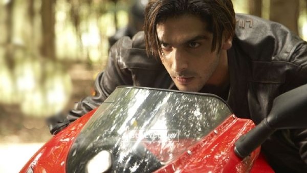 Top 13 Bikes And Cars Bollywood Movies: Whose Actions Still Fascinate ...