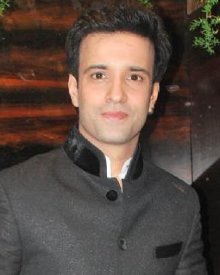 Aamir Ali Malik: Age, Photos, Family, Biography, Movies, Wiki & Latest ...