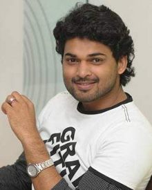 Ajmal Ameer: Age, Photos, Family, Biography, Movies, Wiki & Latest News ...