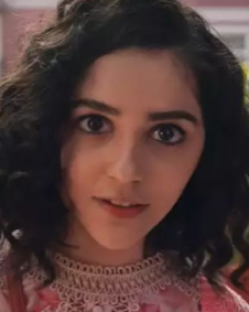 अनीत पड्डा (Aneet Padda): उम्र, मूवी, फोटो, जीवनी, तस्वीरें, फिल्म ...