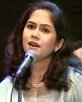 Bela Shende: Age, Photos, Family, Biography, Movies, Wiki & Latest News ...