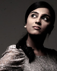 தர்ஷனா பயோடேட்டா | Dharshana Biography in Tamil - Filmibeat Tamil