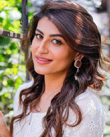 Khanak Budhiraja Upcoming Movies, Age, New Movie, Birthday Date, Height ...