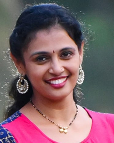 Manasi Sudhir | Manasi Sudhir Movies List | Manasi Sudhir Family, Net ...