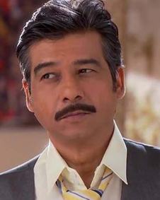 Naved Aslam Biography, Life Story, Career, Awards & Achievements ...