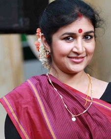 നീന കുറുപ്പ് ജീവചരിത്രം | Neena Kurup Biography in Malayalam ...